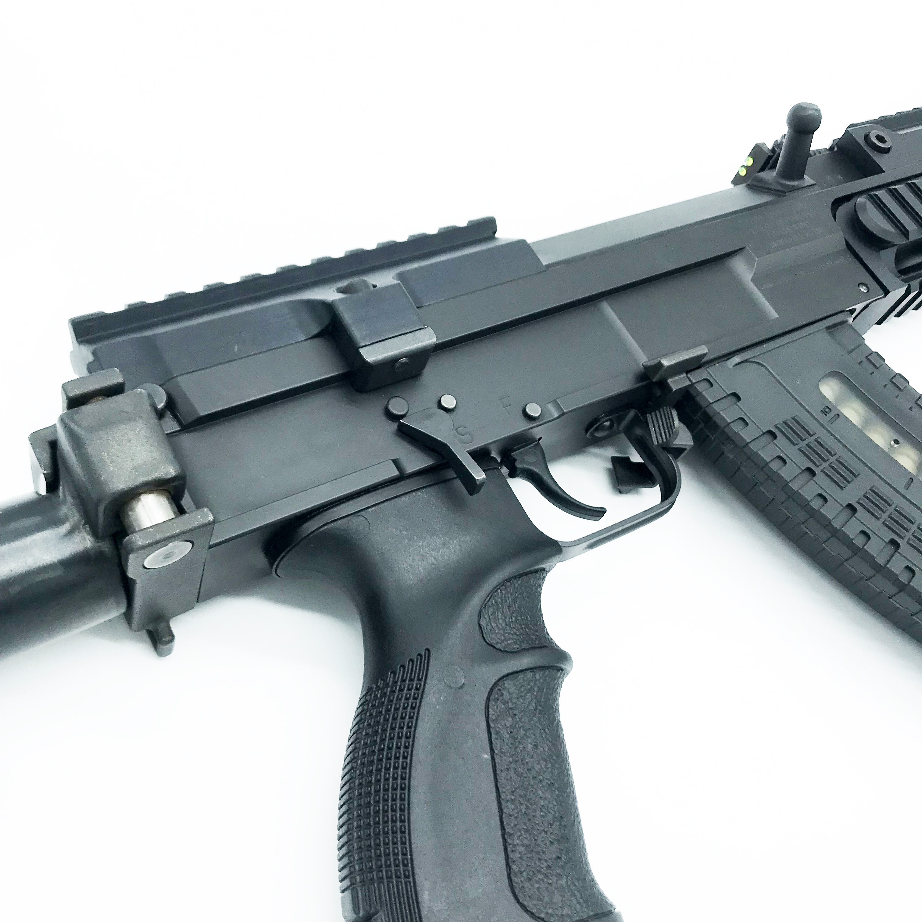 VZ58 tactical dust cover with picatinny rails | VZ58 USA
